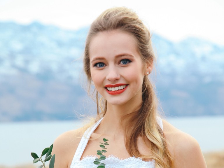 Heather Gillett – Makeup Artist
